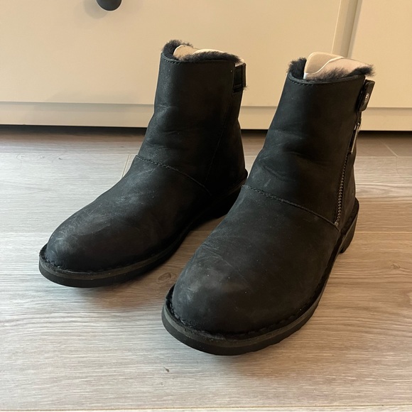 UGG | Shoes | Ugg Kayel Leather Boots | Poshmark